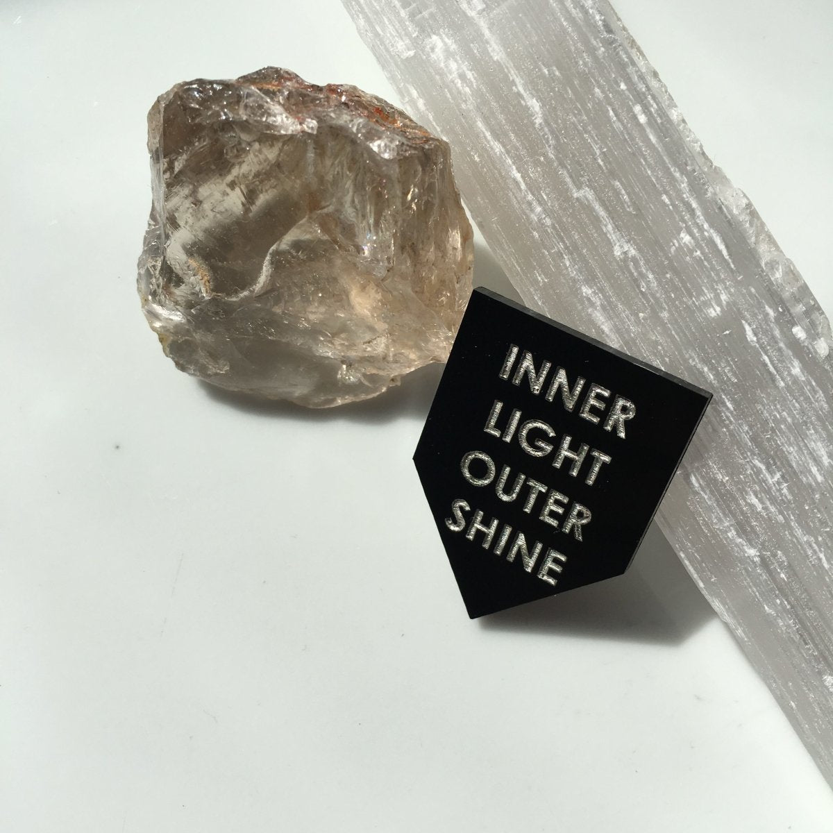 inner light outer shine pin – rayo & honey